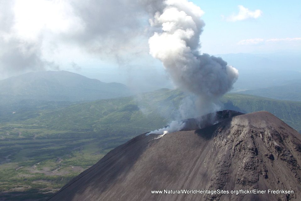 Volcanoes of Kamchatka | Natural World Heritage Sites